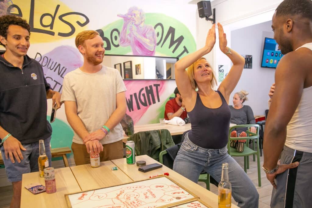 Notting Hill ONEFAM Hostel London | Book a bed from 20€ London