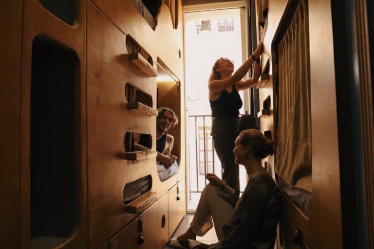 Paralelo ONEFAM Hostel Barcelona | Book a bed at the Best Price